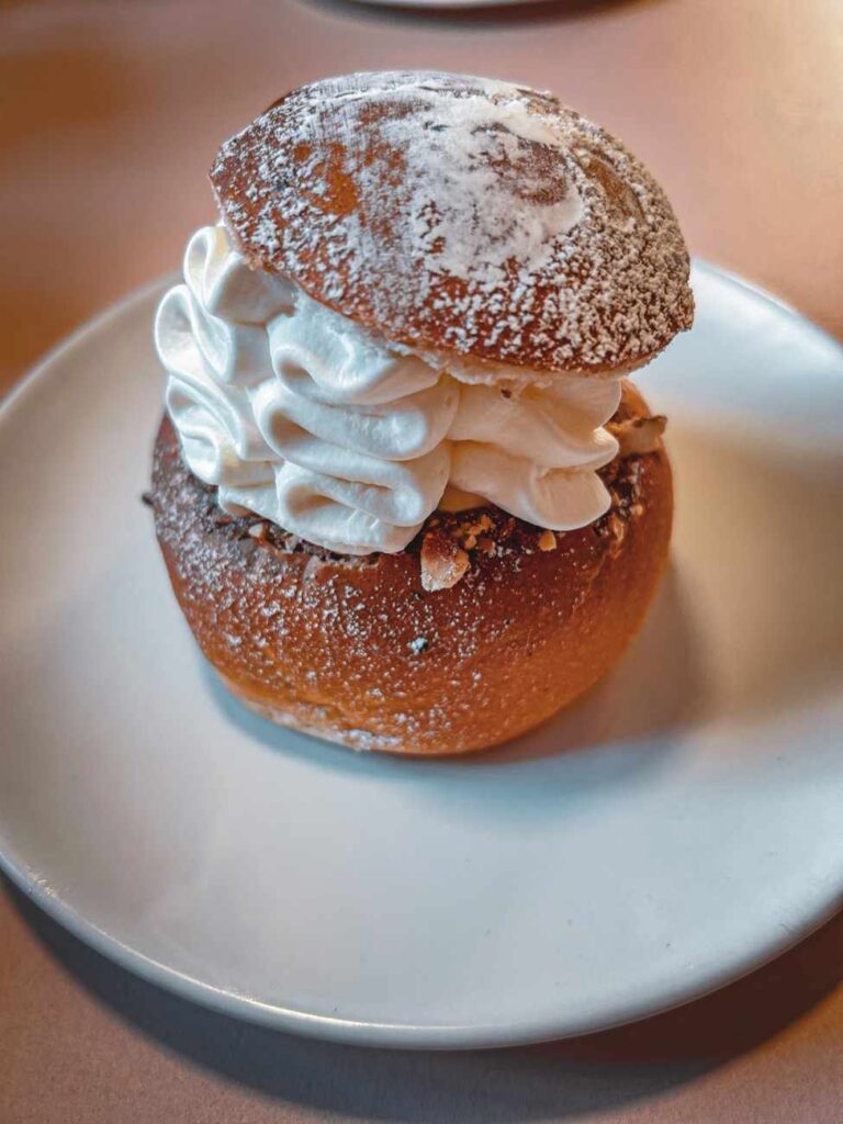 Här är konditoriet med den mest prisvärda semlan - Sambla